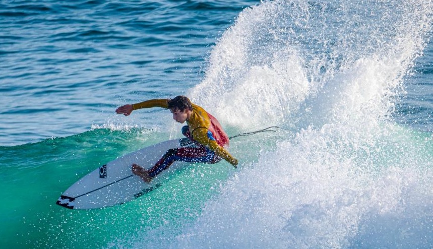 Surf, il pescarese Edoardo Papa convocato ai Mondiali - Rete8