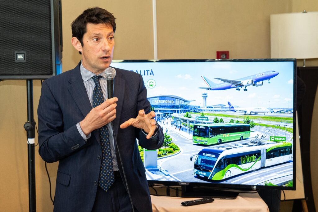 Aeroporto d'Abruzzo: TUA4Fly ingloba Airlink e punta all'intermodale ...